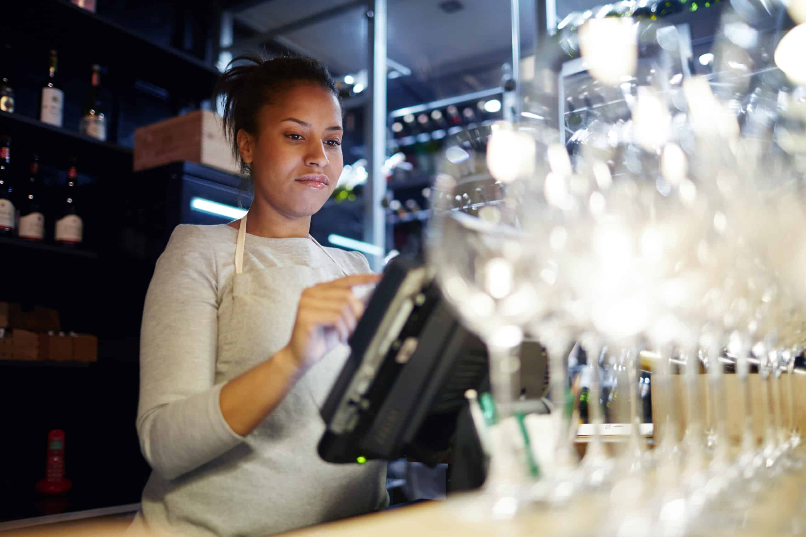 A Complete Guide to What a Vendor is: Benefits and best Practices ...